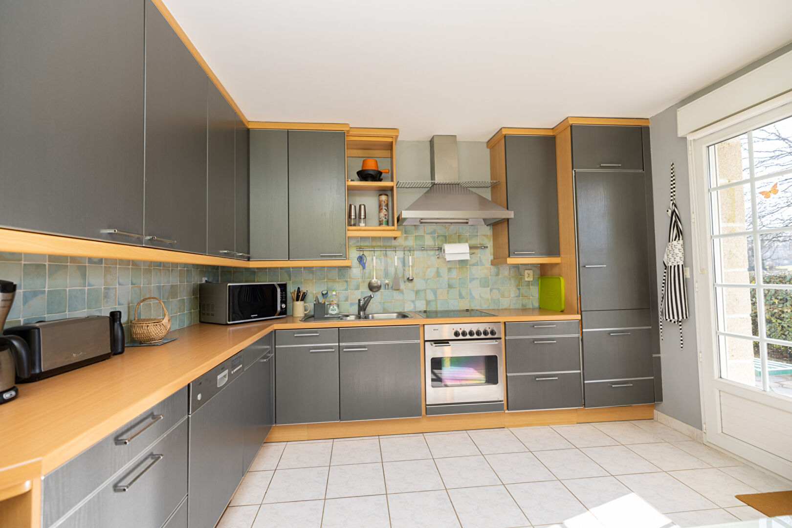 Maison 142 m2 Elven avec double garage sur 3000 m2 de terrain