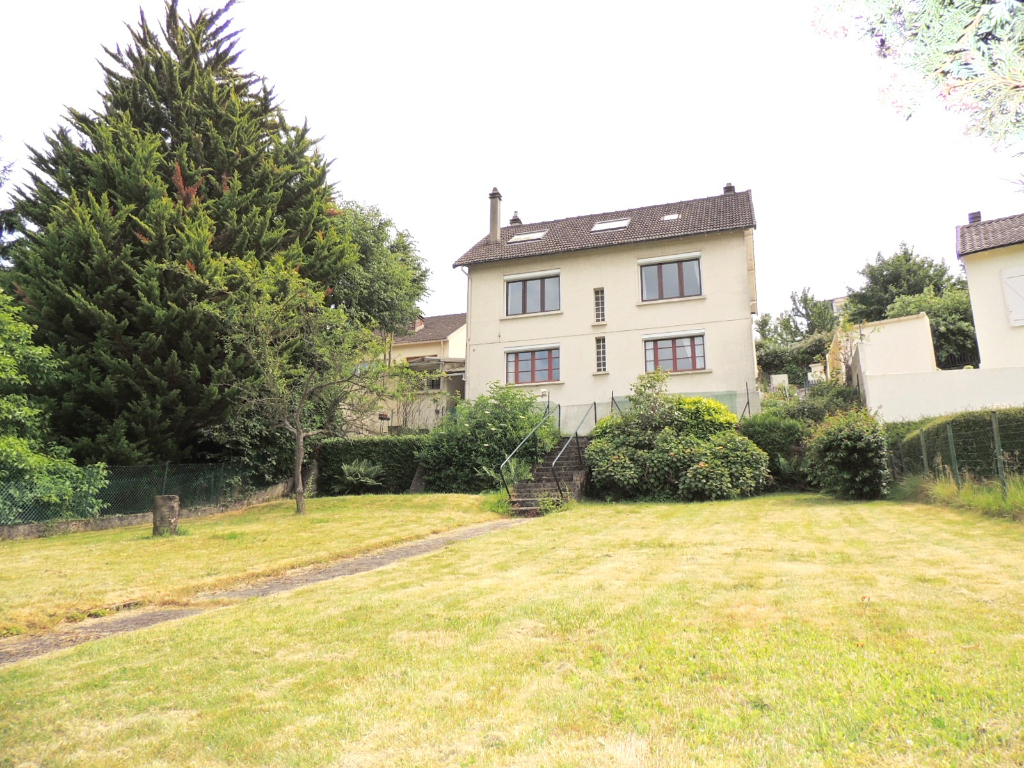 Maison Saint Cyr L Ecole 7 pieces 120 m2