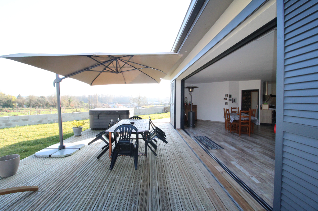 A vendre Exceptionnelle Maison contemporaine Pouillon quartier des ...