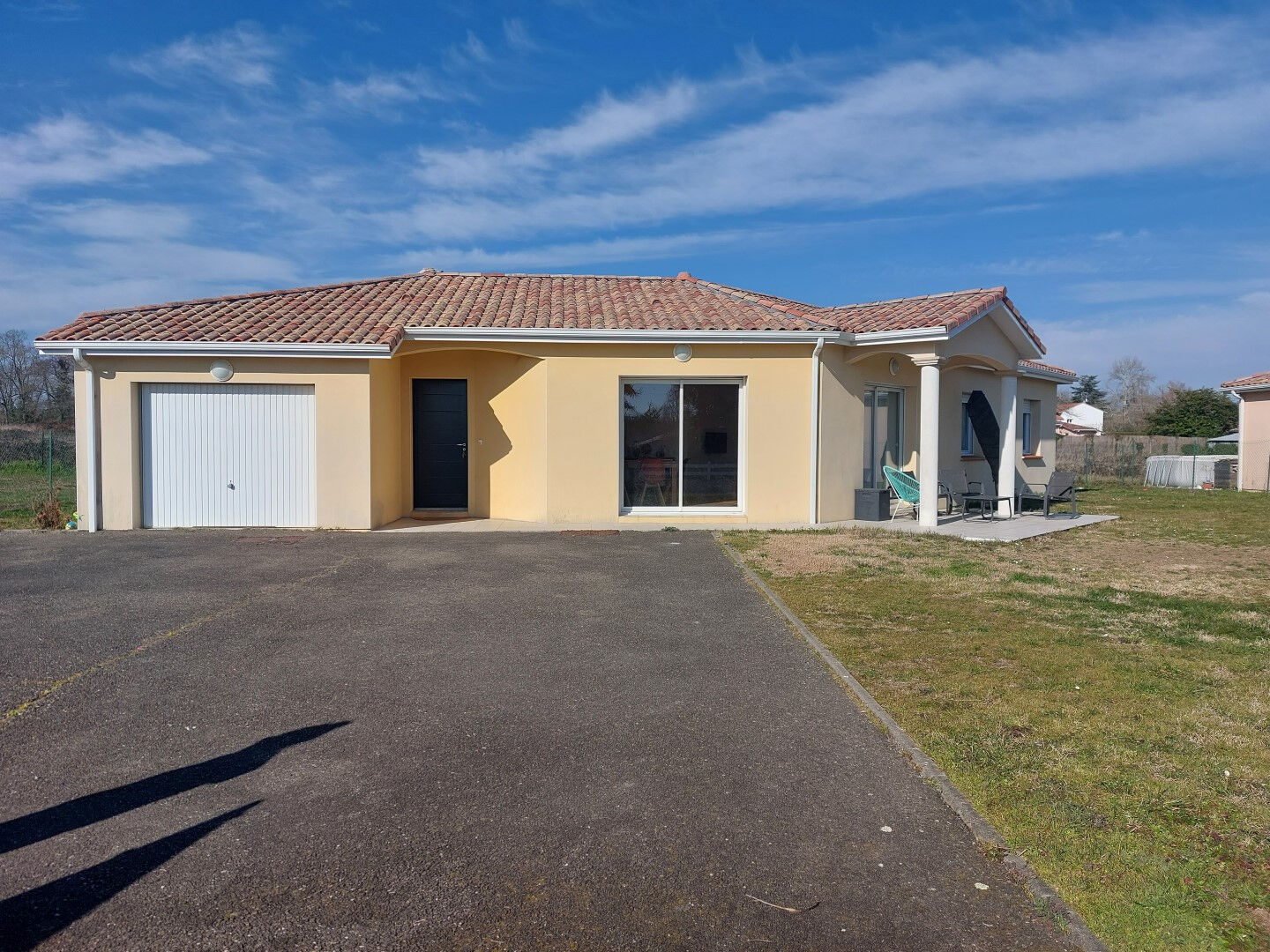 A louer Maison plain-pied Benquet 3 chambres un bureau garage