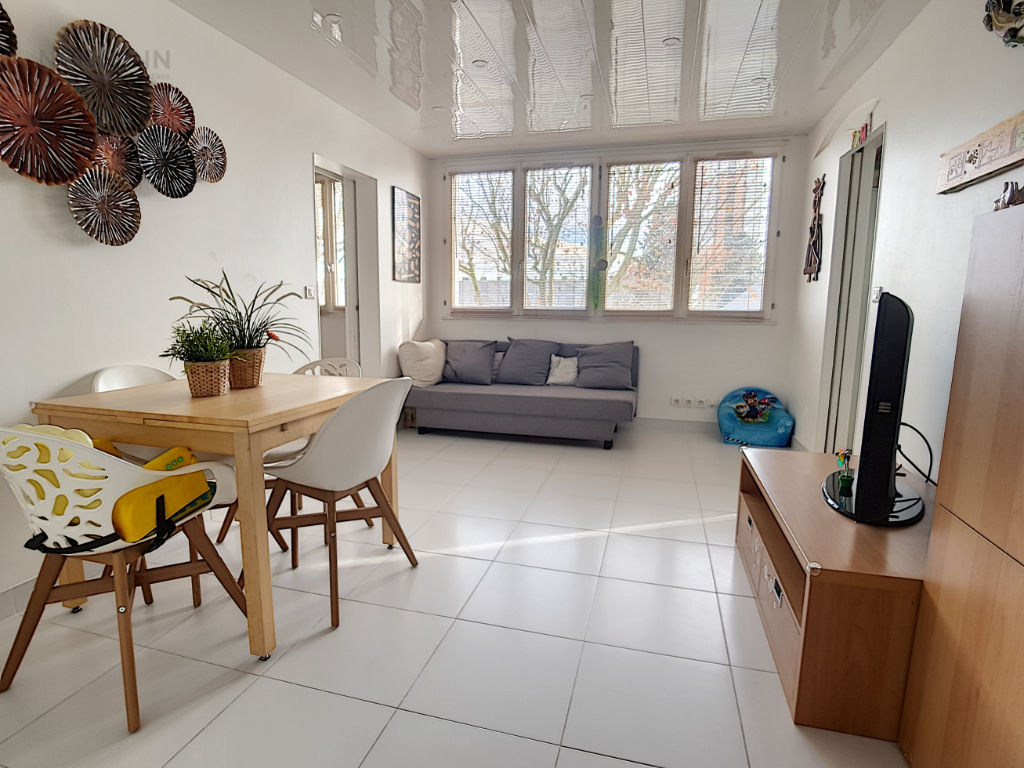 Ermont 7 ' Gare - F4 - 3 chambres - Cave - Parking securise