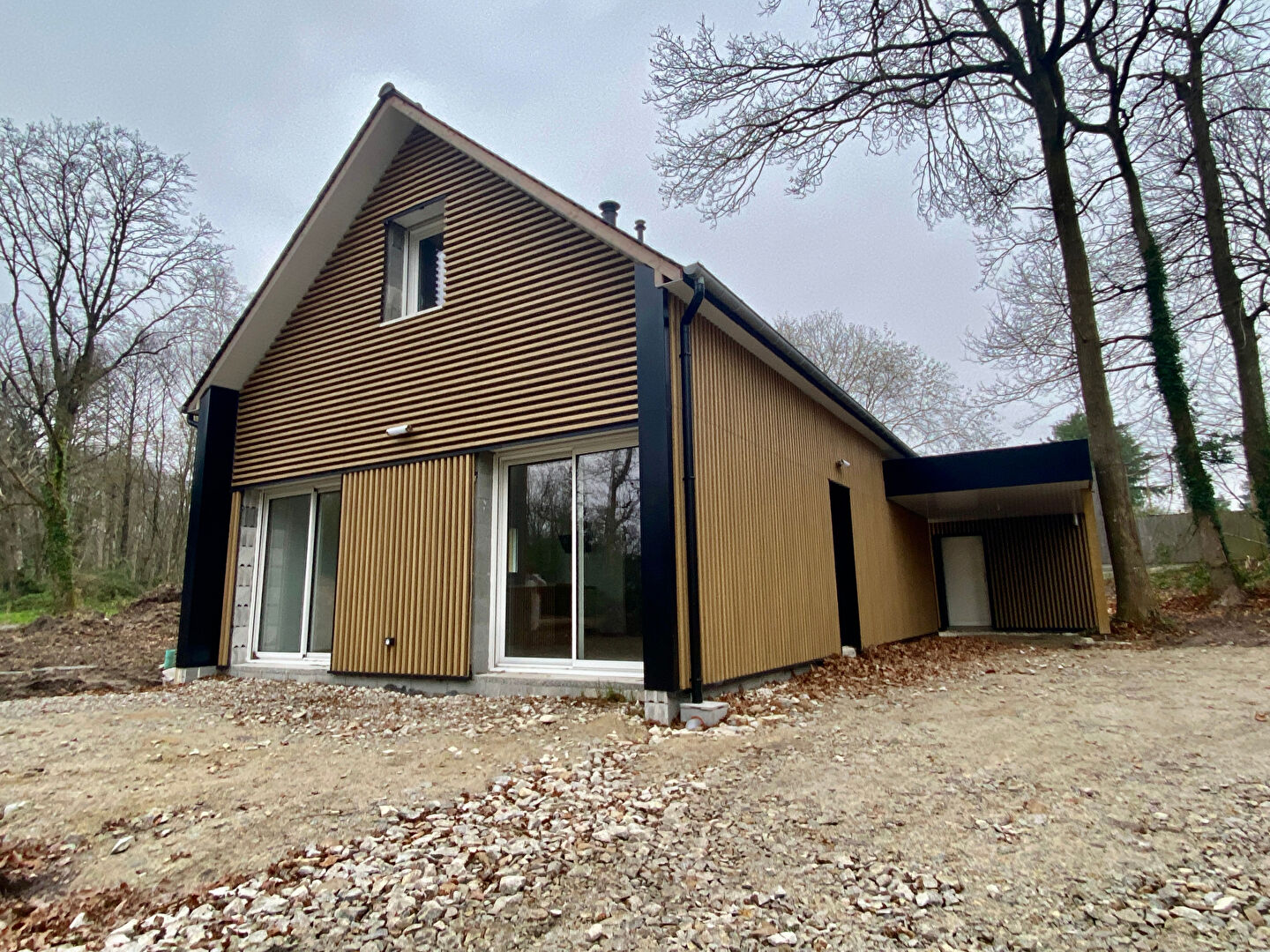 A VENDRE MAISON NEUVE 3 CHAMBRES LE HINGLE // 5MN DE DINAN