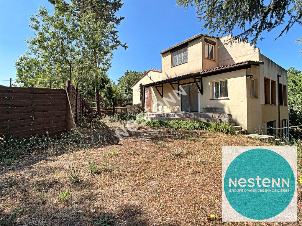 A VENDRE -TOULOUGES- Villa 4 faces - 12 pieces 344 m2 hab - 8317 m2 de terrain