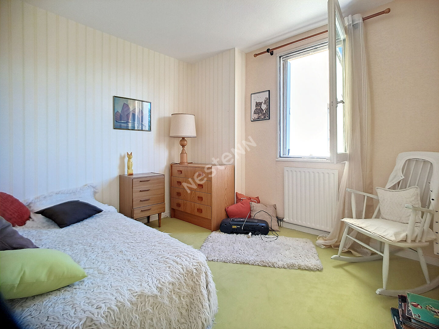 Appartement 5 pieces a Etrechy avec 2 terrasses