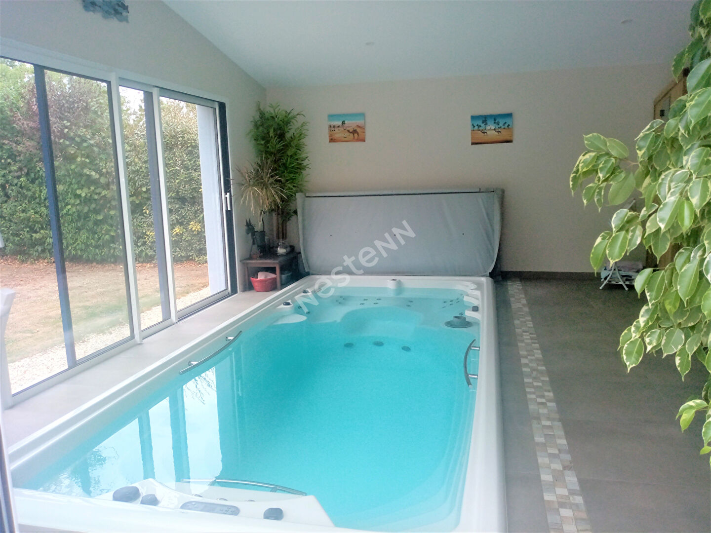 PAVILLON 7 PIECES - 237 m2 . Double Garage.