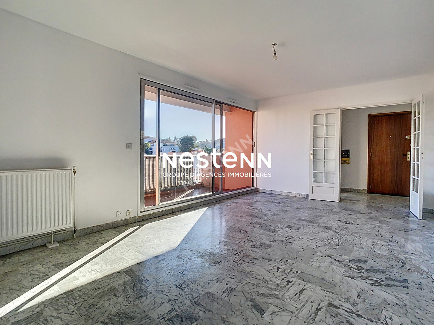 Dernier etage - Traversant - 4P - 83m2 - Terrasse 15 m2 - Sejour 22m2 ...