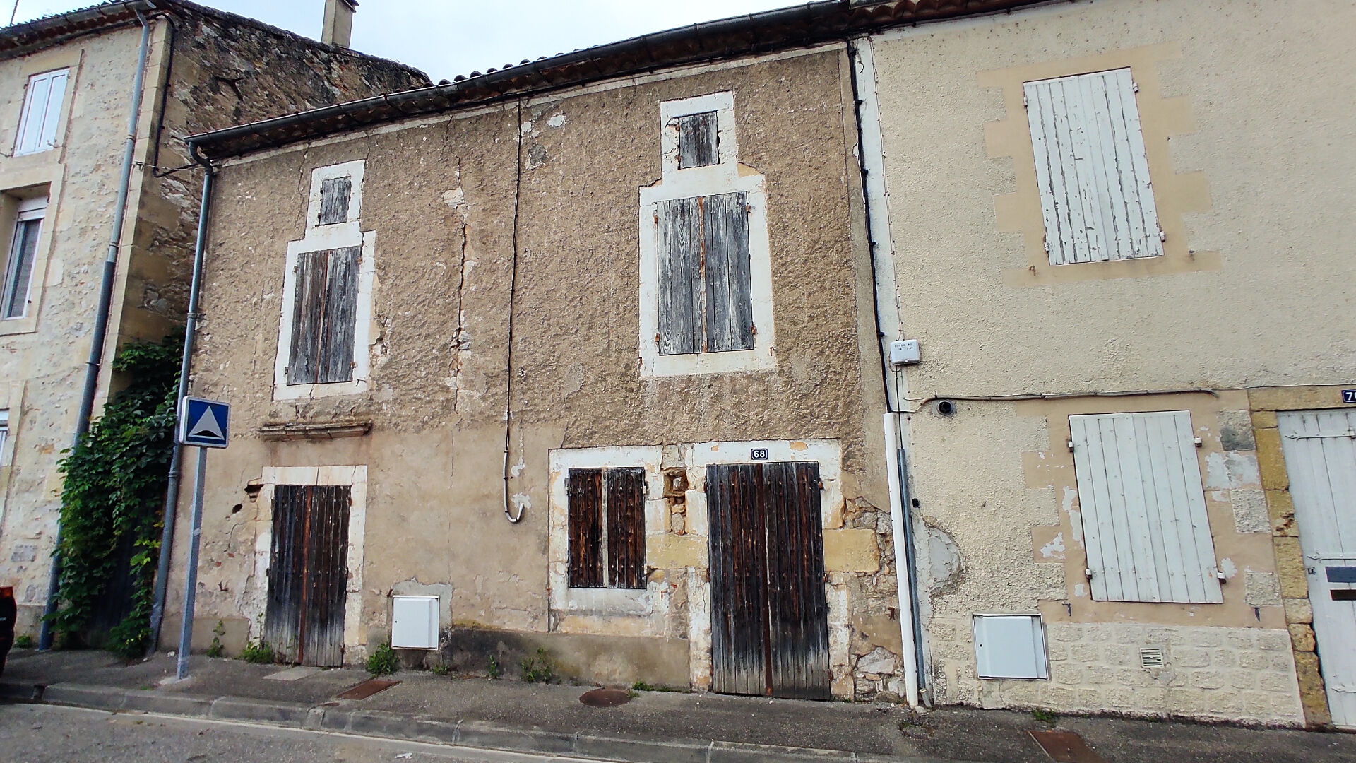 Maison Fumel 3 pieces A rehabiliter 60 m2