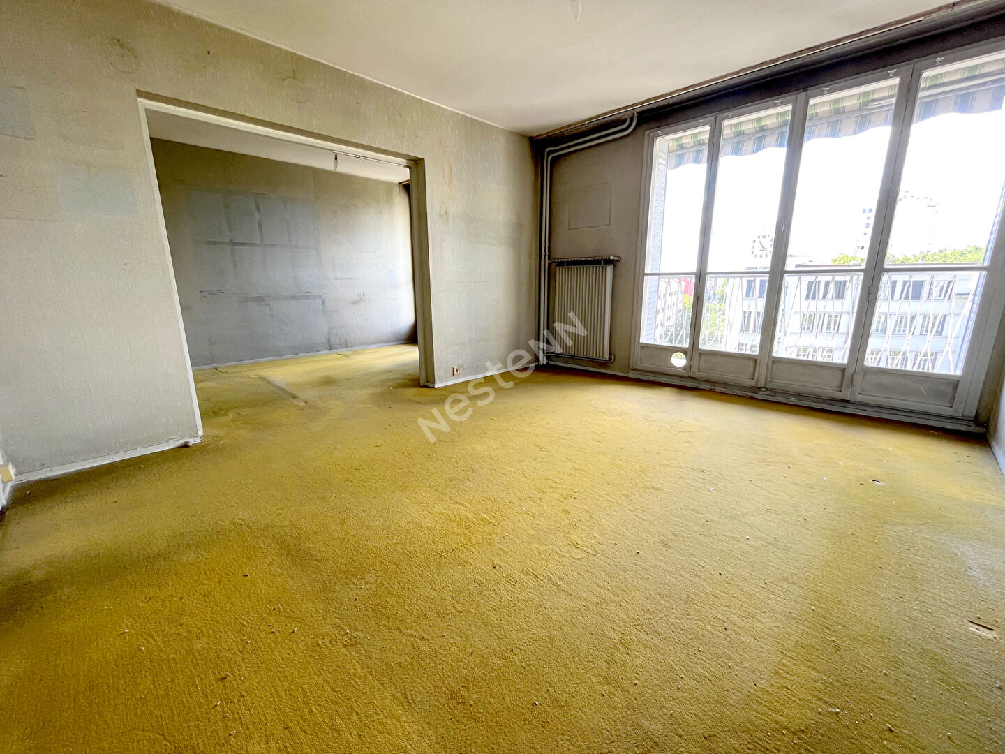 Appartement T4, balcon, au pied du metro Gratte Ciel, Villeurbanne 69100