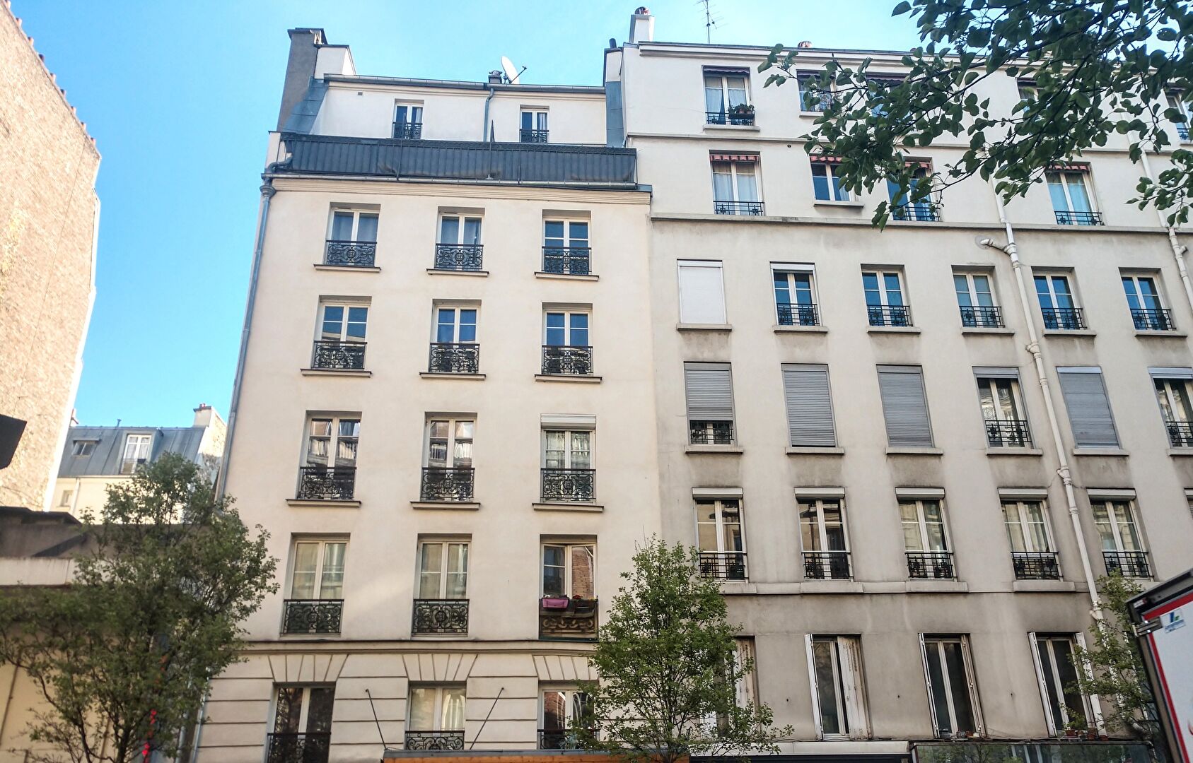 Avenue Secretan Paris 19eme