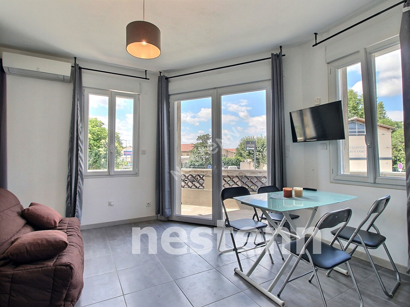 TRES BEAU STUDIO