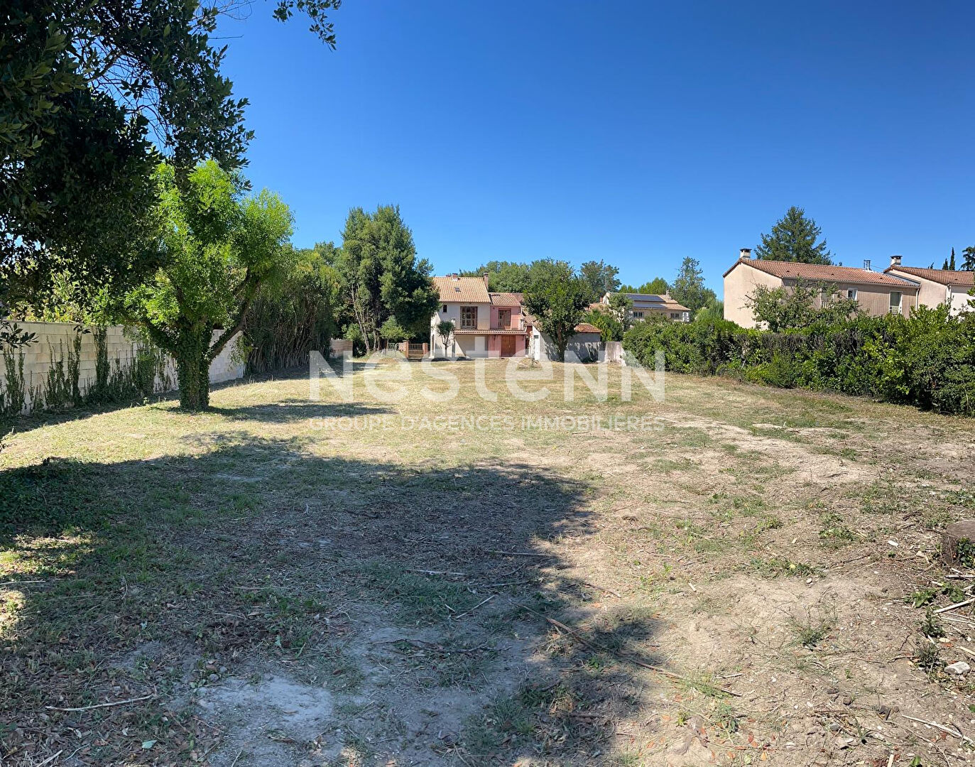 Maison de 160 m2 avec 4 chambres sur une parcelle de terrain de 1432 m2