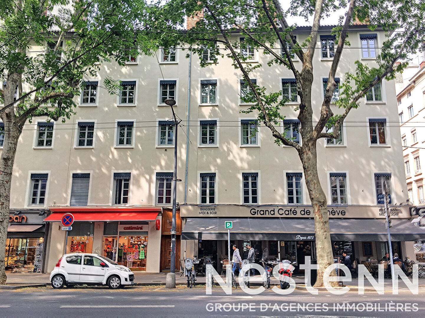 Studio FOCH lumineux avec ascenseur - 69006 LYON