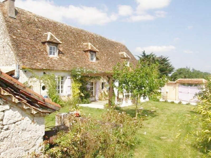 FERMETTE RENOVEE BOISSE - 7 pieces - 295 m2