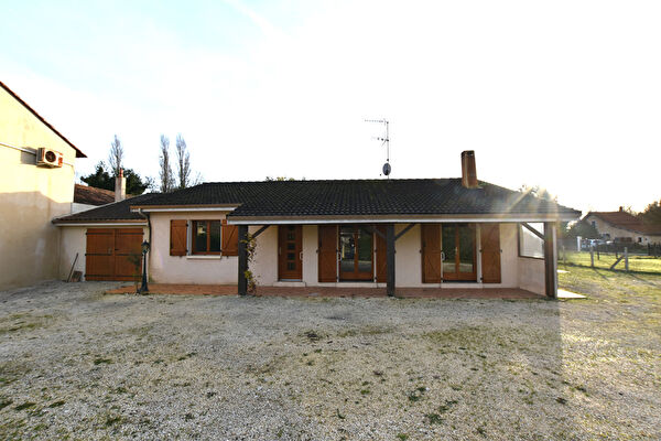 Vente maison plain pied Conne de labarde (24560) : 7 annonces Nestenn ...