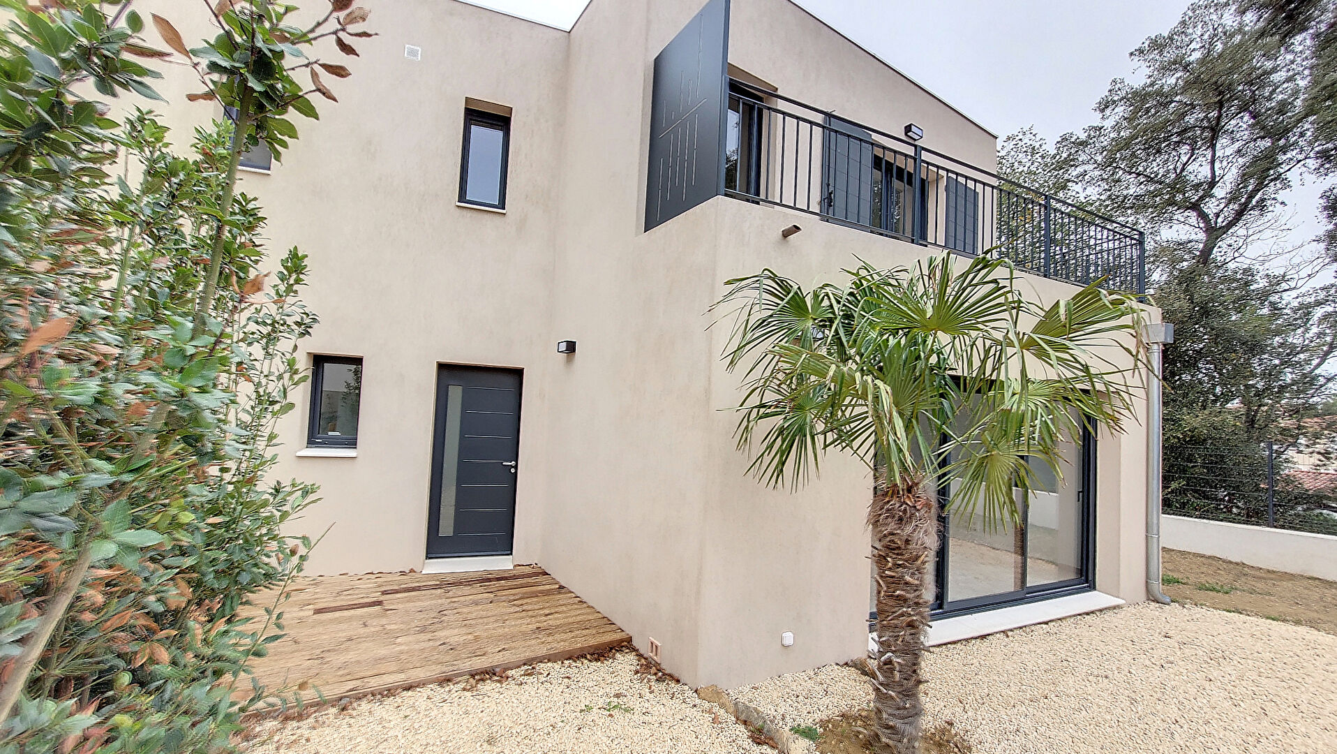 Maison Saint Cyr Sur Mer de 5 pieces de 124.45 m2