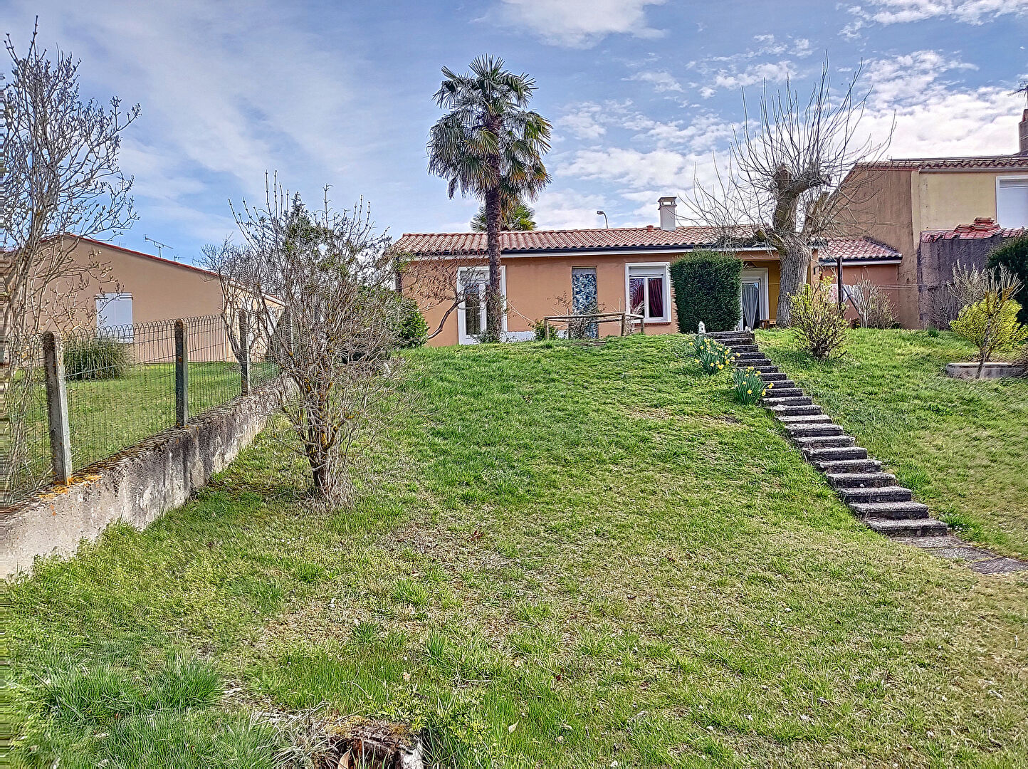 TABRE VILLA PP T4 AVEC GARAGE ET JARDIN