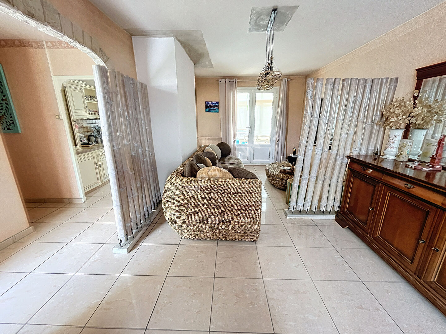 A VENDRE TABRE VILLA PP T4 AVEC GARAGE ET PISCINE